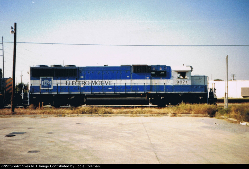 EMDX SD60 #9071